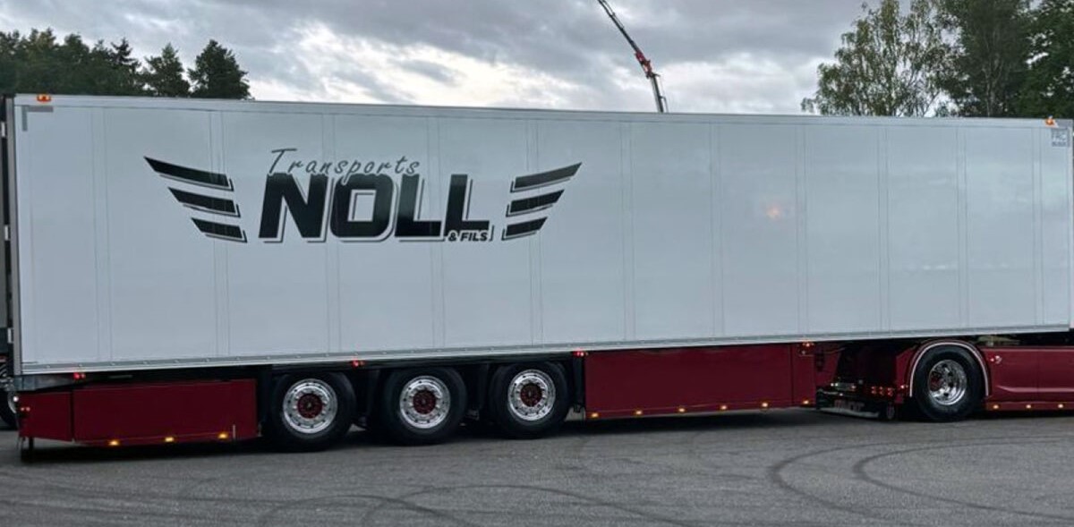 SCANIA T VLASTUIN 4x2 avec remorque frigo 3 essieux - MiniTruck.fr
